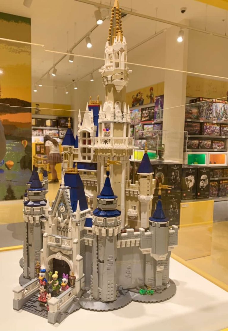 Canberra LEGO Store review - we got a sneak peek - watch the full video ...