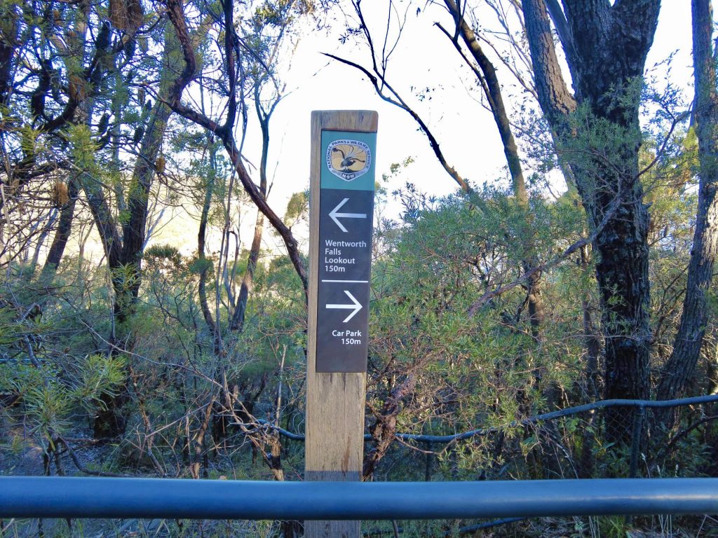 National Pass Blue Mountains clifftop bushwalk | Wentworth Falls ...
