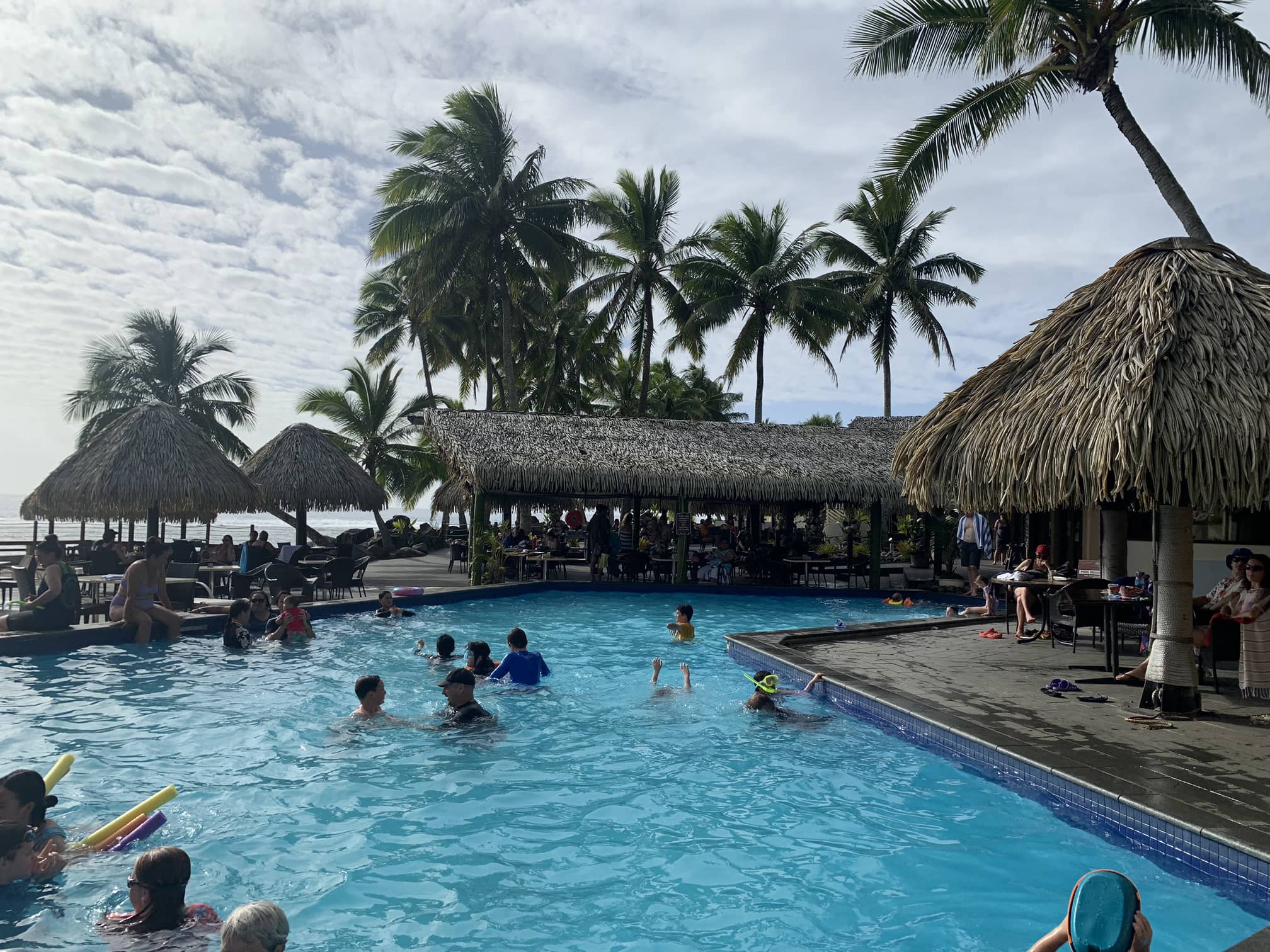 Edgewater Resort & Spa review - Cook Islands family accommodation | Let ...