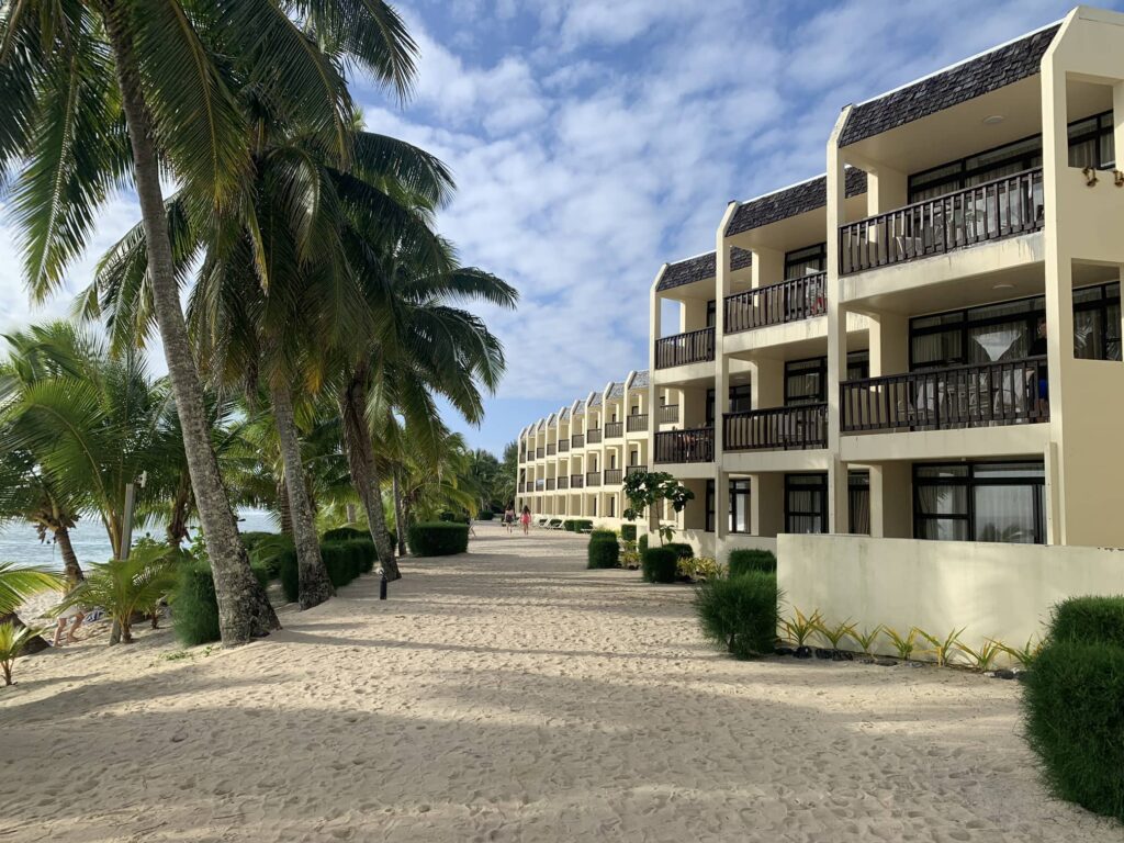 Edgewater Resort & Spa review - Cook Islands family accommodation | Let ...