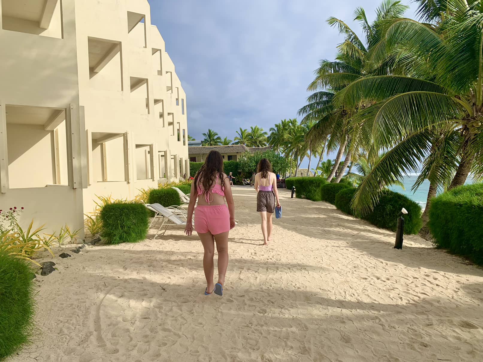 Edgewater Resort & Spa review - Cook Islands family accommodation | Let ...