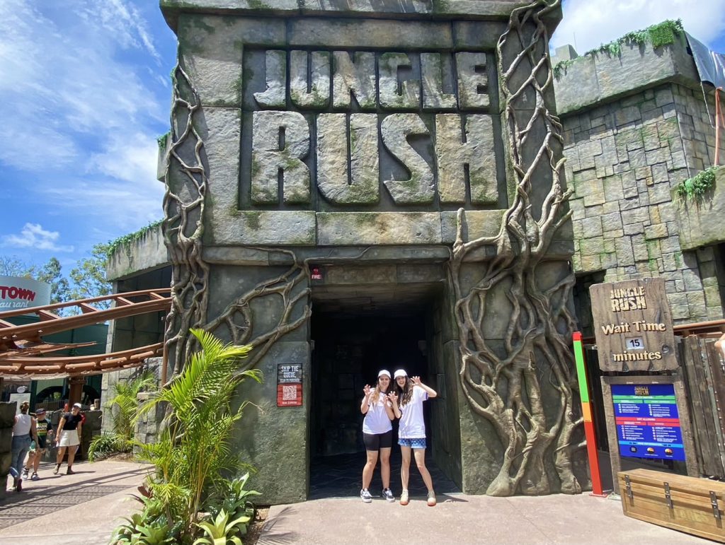 Dreamworld 1 day itinerary | Gold Coast theme parks discount | Let's go Mum