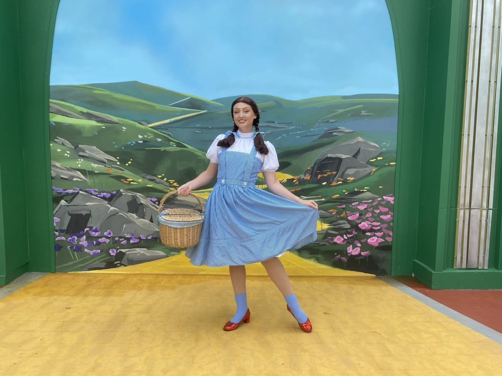 Movie World Wizard of Oz Review | Gold Coast theme parks | Let's go Mum